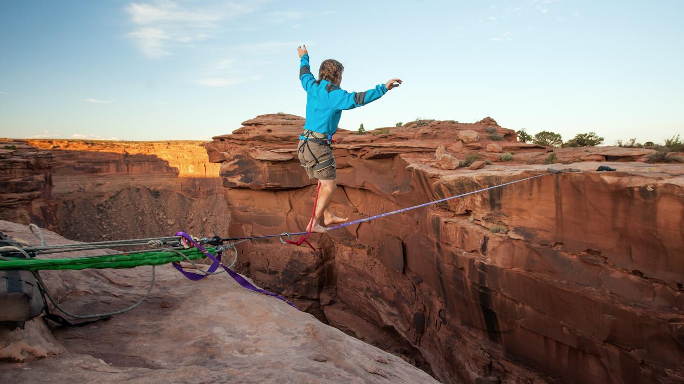 What Are Some Examples of Risky Behavior?