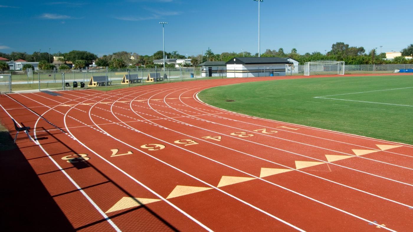What Are the Dimensions of a Running Track?