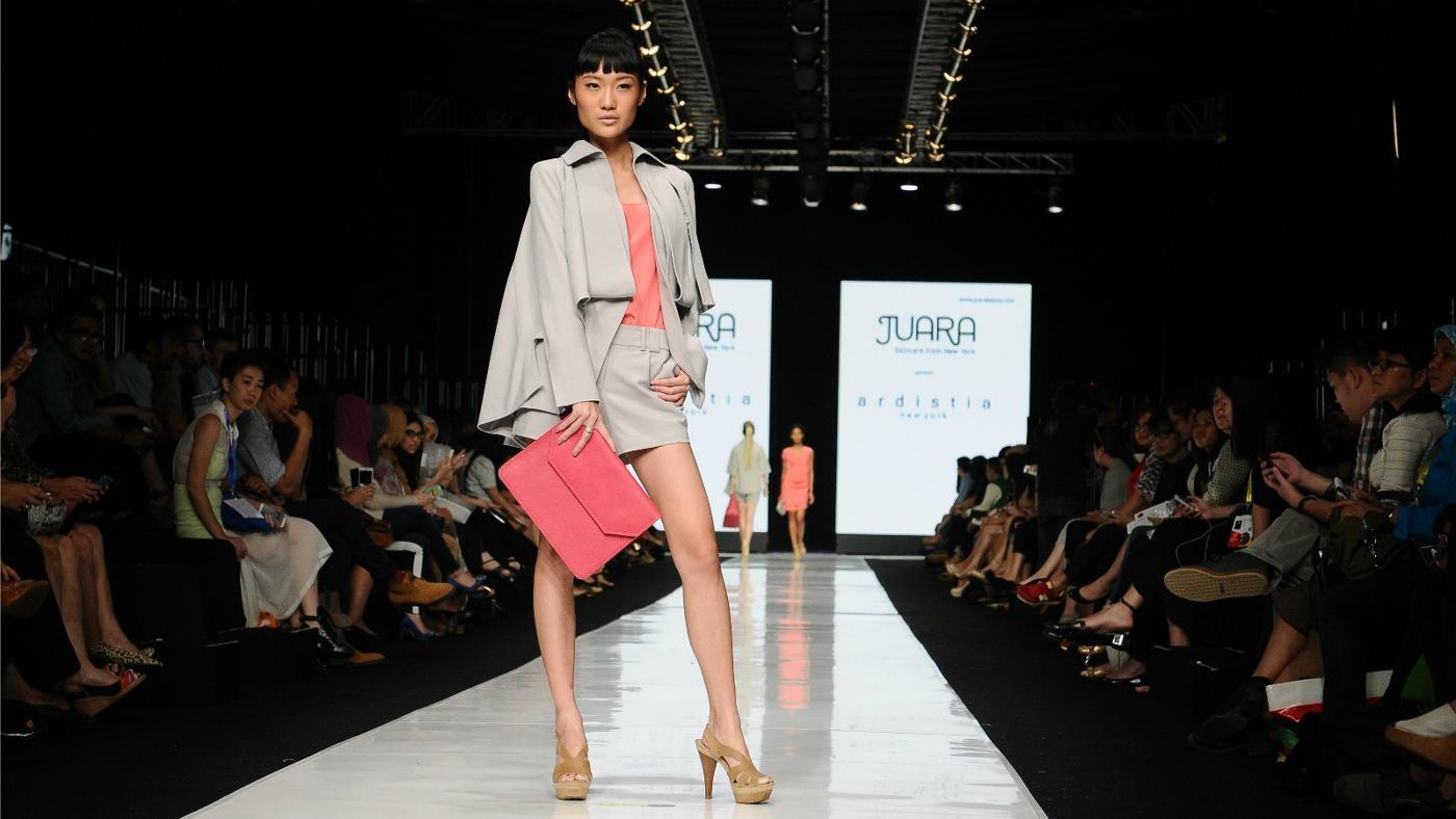 What Color Goes With Peach?