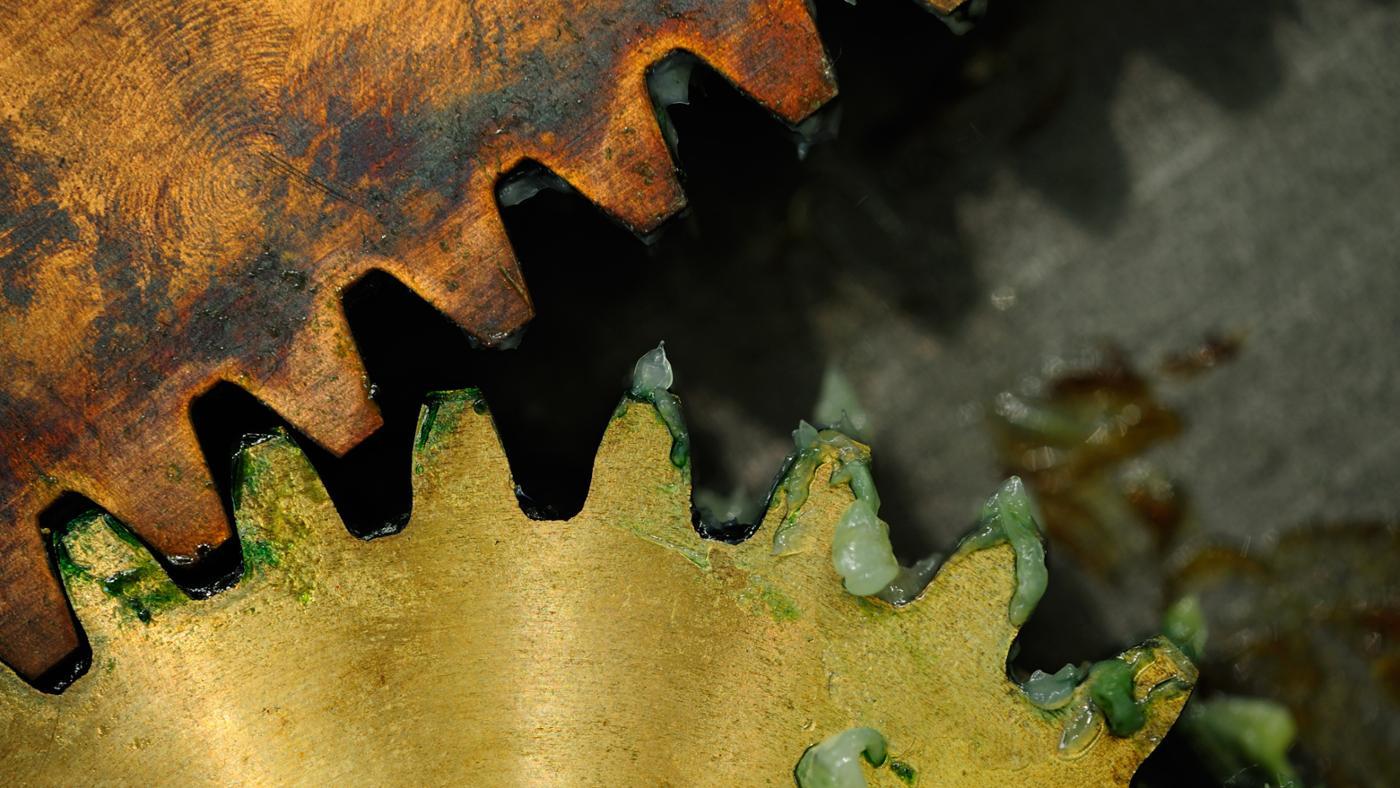 What Is an Equivalent to Shell Alvania Grease?