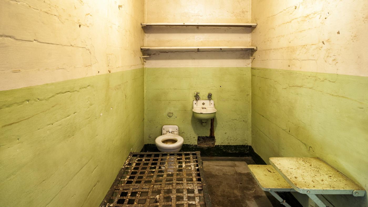 What Is the Average Size of a Prison Cell?