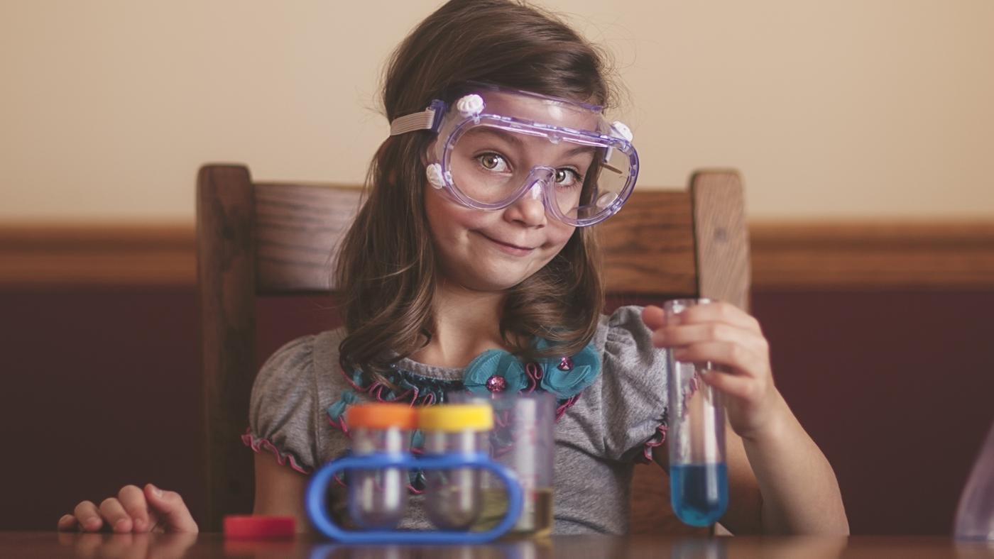 What Is the Function of a Test Tube Holder and a Test Tube Rack?