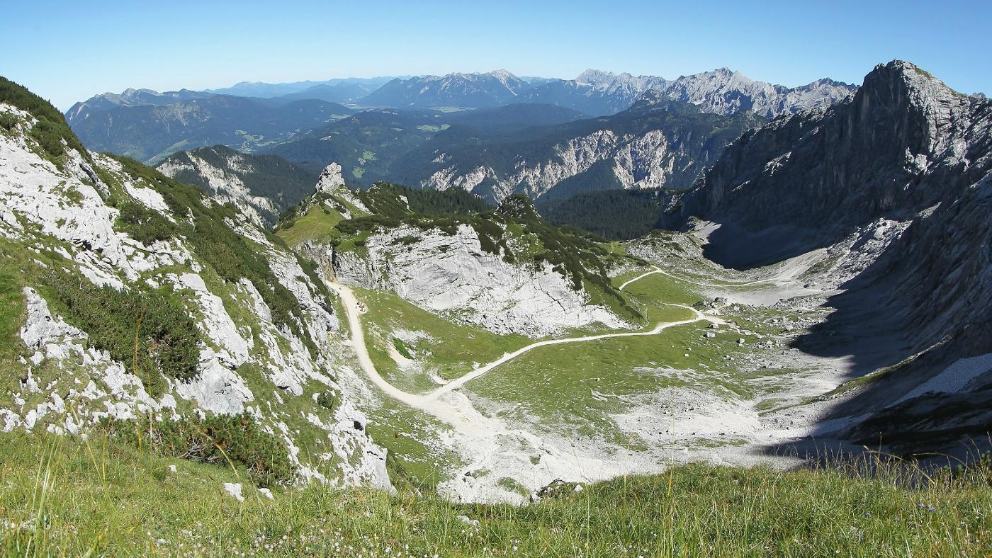What Are the Major Landforms in France?