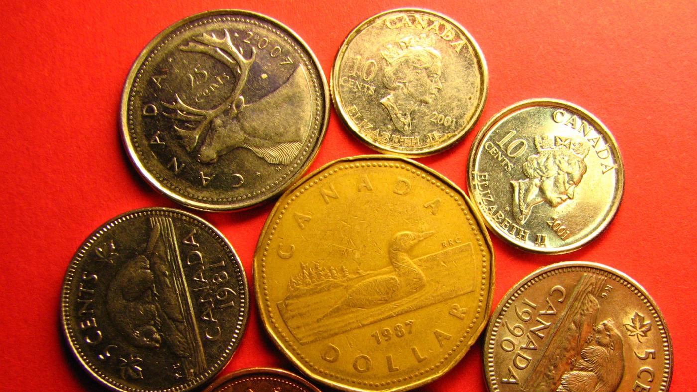 How Many Coins Are in a Roll in Canada?
