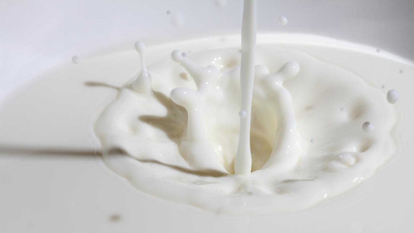 Why Does Milk Curdle When It Is Mixed With Vinegar?