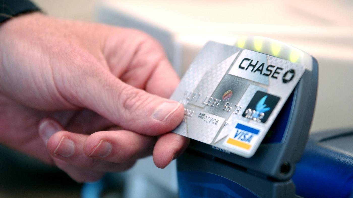 How Do You Report a Lost Chase Card?