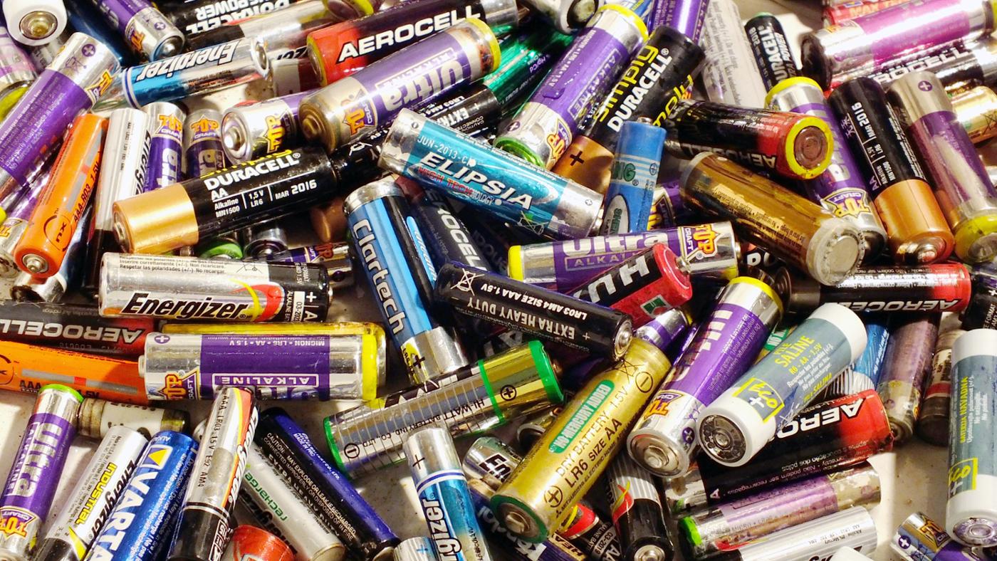 What Batteries Are Equivalent to a GP189 Battery?