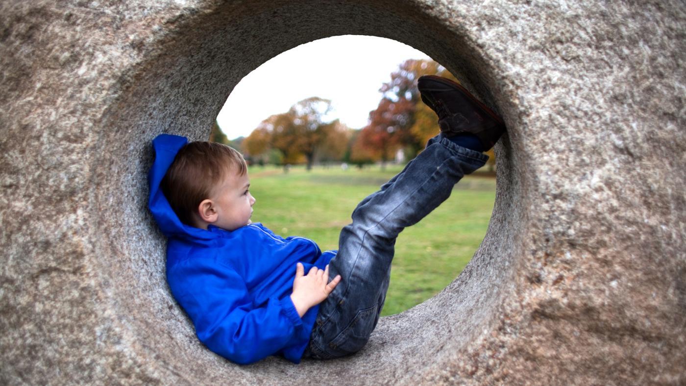 How Do You Measure the Diameter of a Round Object?