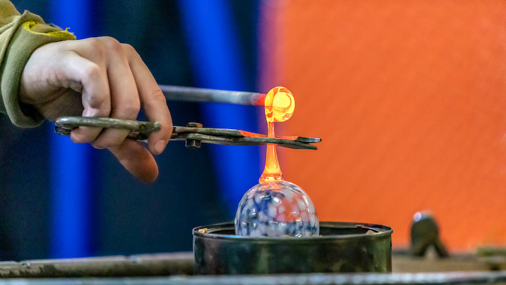 At What Temperature Does Glass Melt?