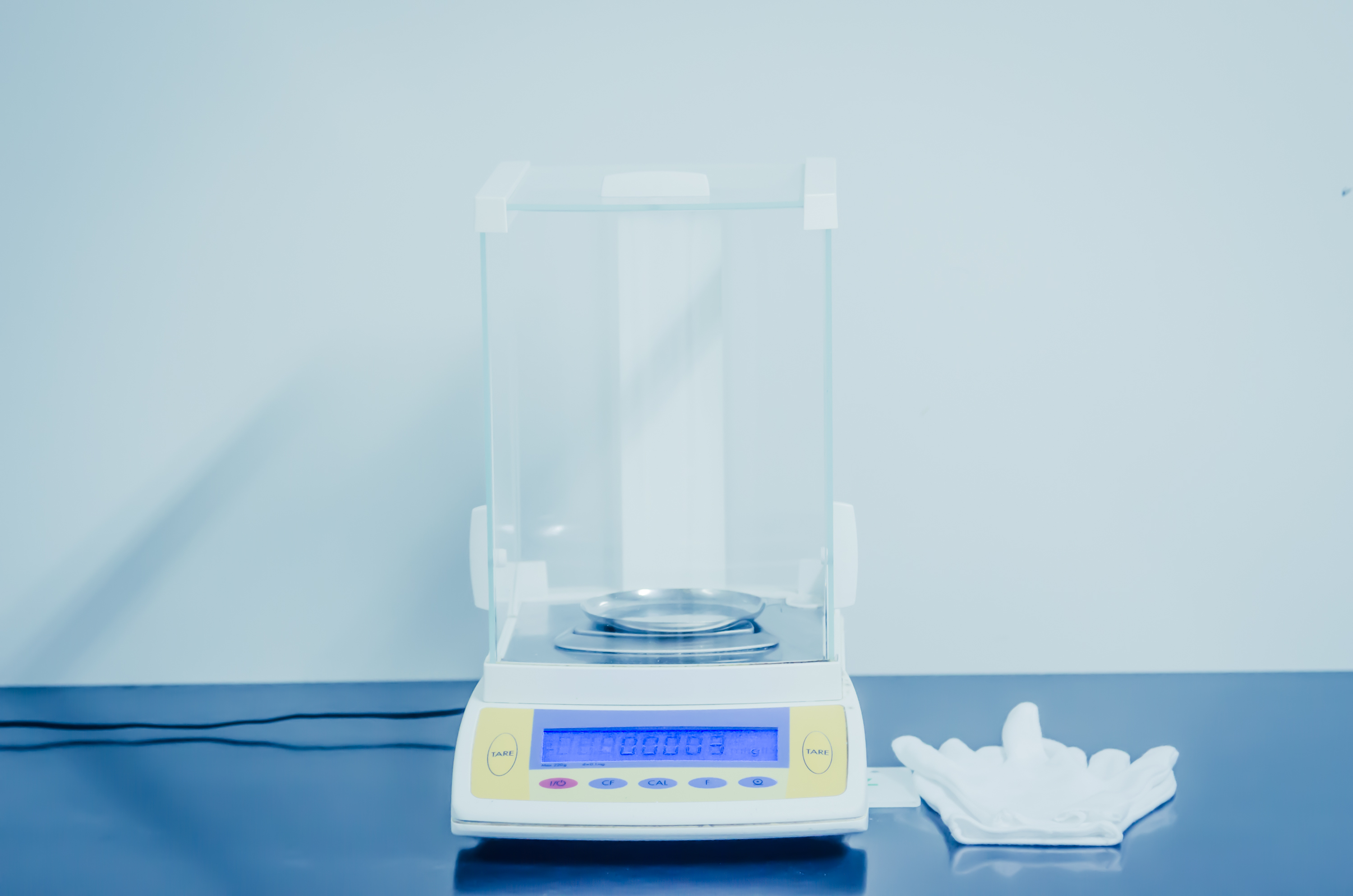 What Is a Watch Glass, and How Are They Used In Chemistry?