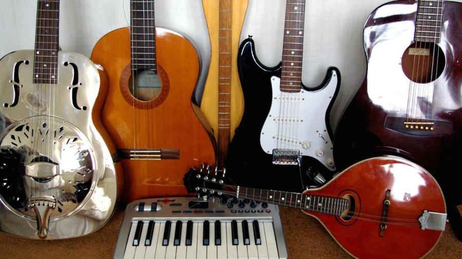 What Are the Five Types of Musical Instruments?