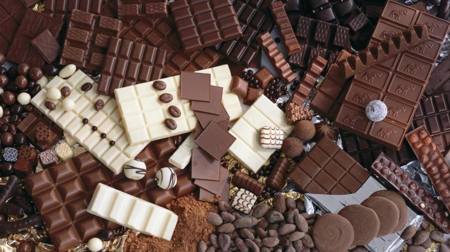 What Are Examples of Candy Bar Names?