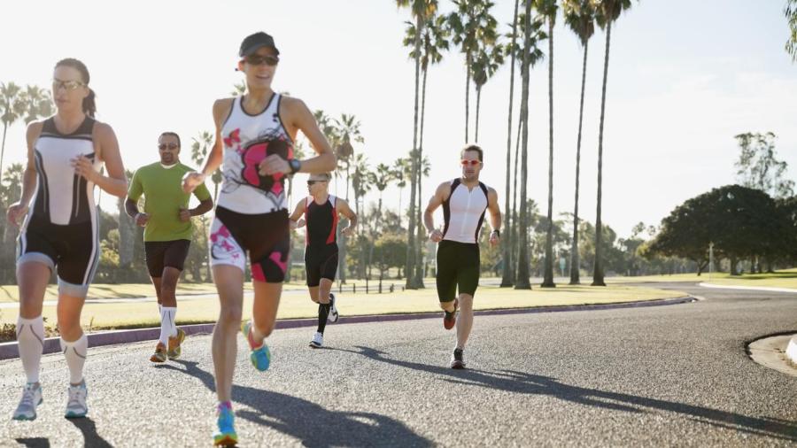 What Is "stagger" in a 400 Meter Track Race?