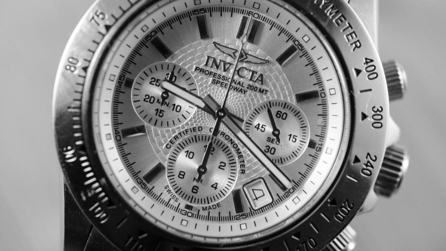 What Is a Base Metal Bezel?