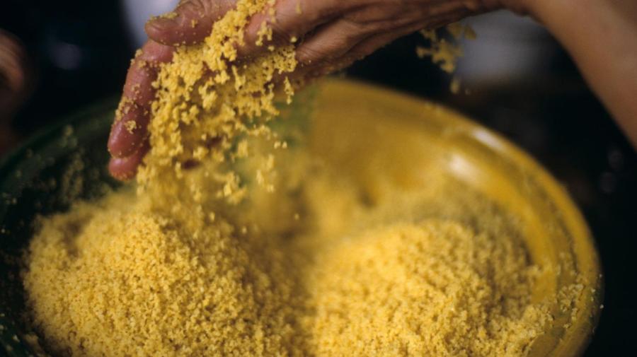 What Are the Health Risks of Eating Cornstarch?