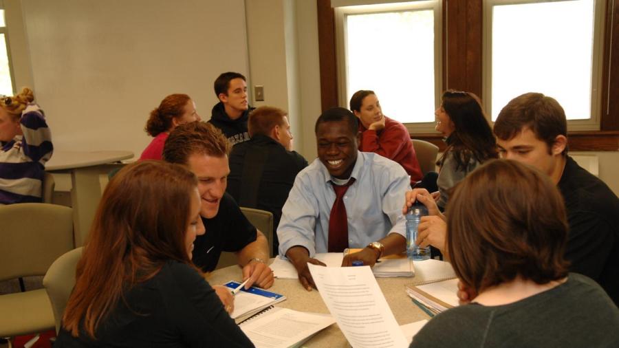 What Is the Difference Between Postgraduate and Undergraduate?