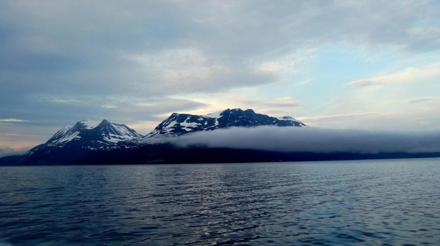 What Is the Shallowest Ocean in the World?