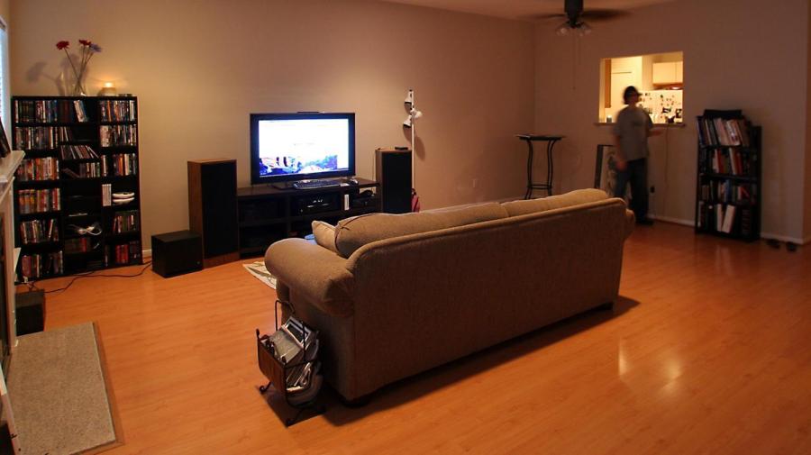 How Large Is 150 Square Feet in Terms of Room Size?