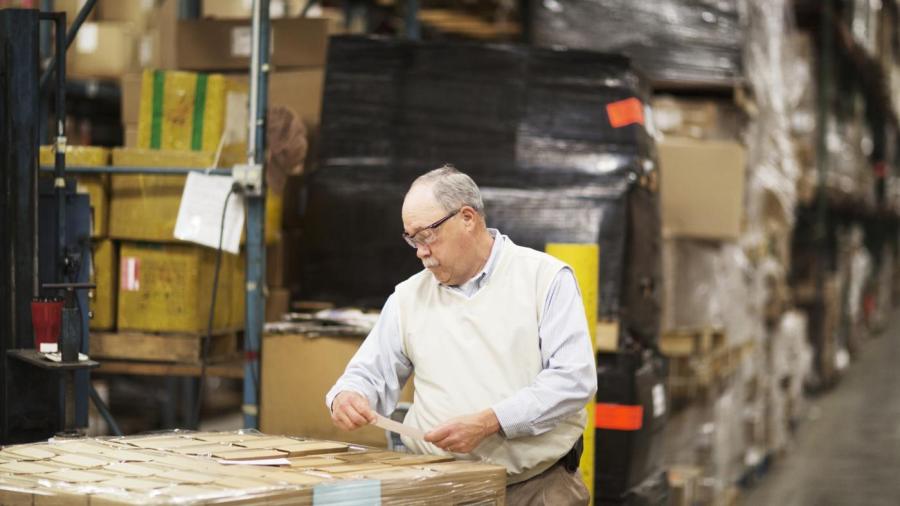 What Is a Min/max Inventory System?