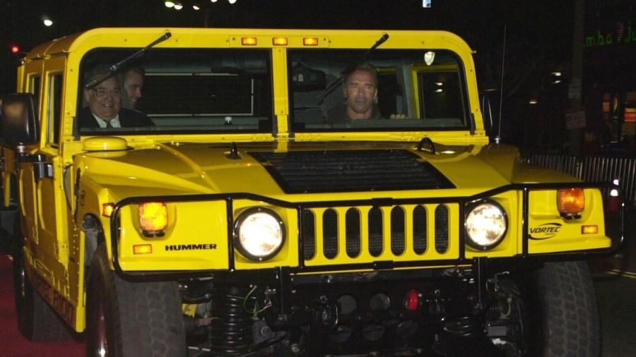 How Many Seats Does a Hummer Have?